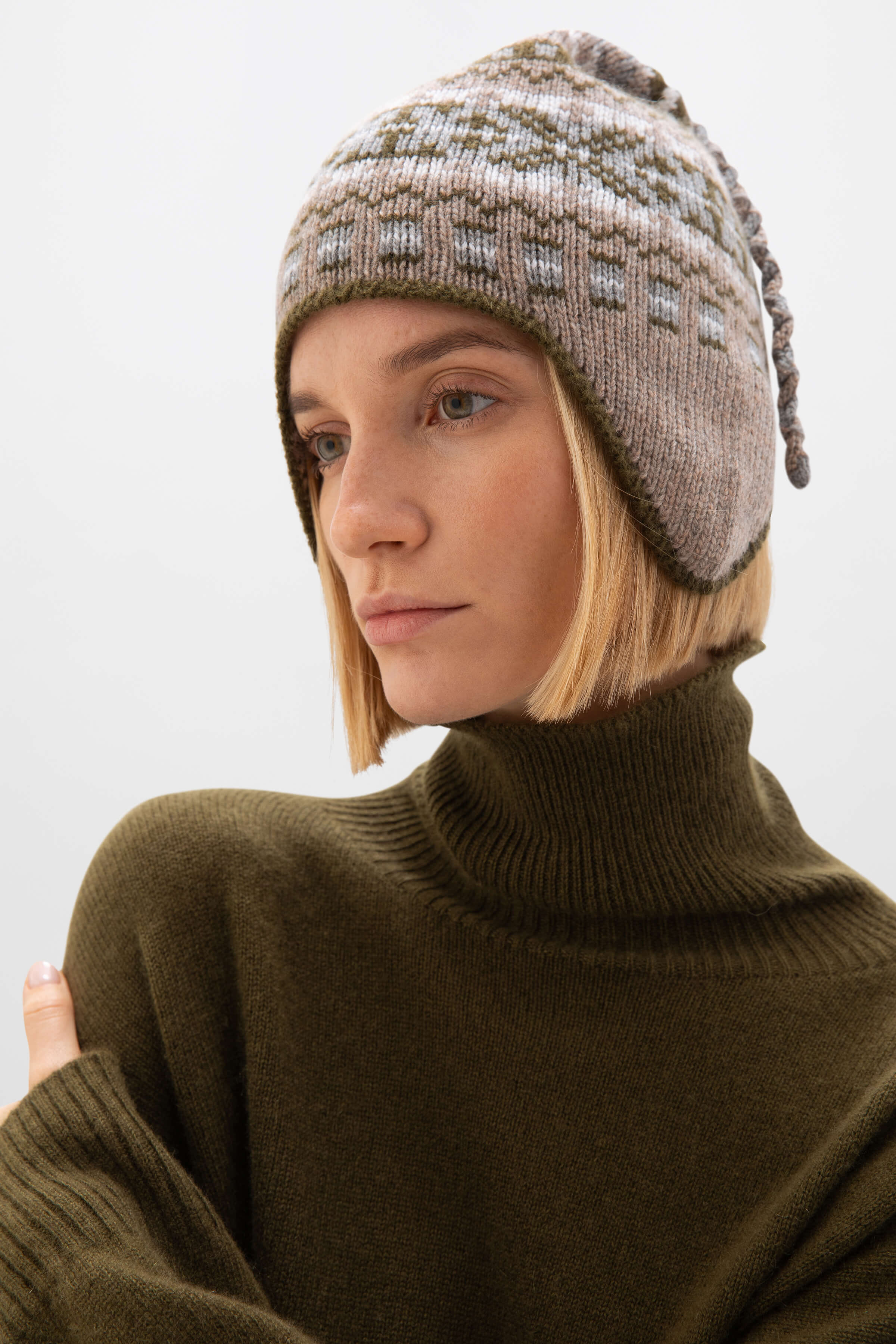 Cashmere Hats, Cashmere Beanies & Headbands – Johnstons of Elgin