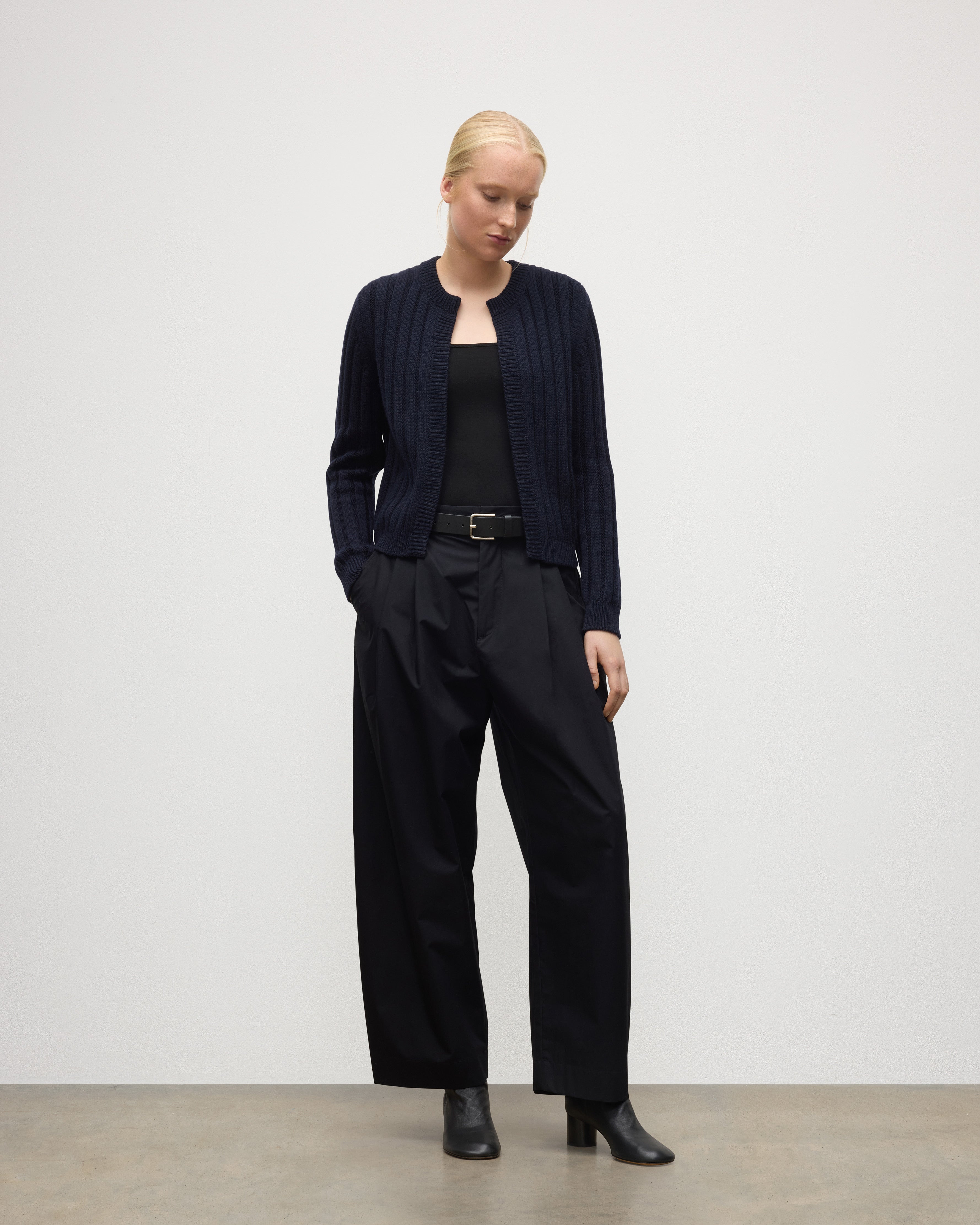 Lecht Navy Cashmere Crew Cardigan | Scottish Luxury Cashmere & Wool ...