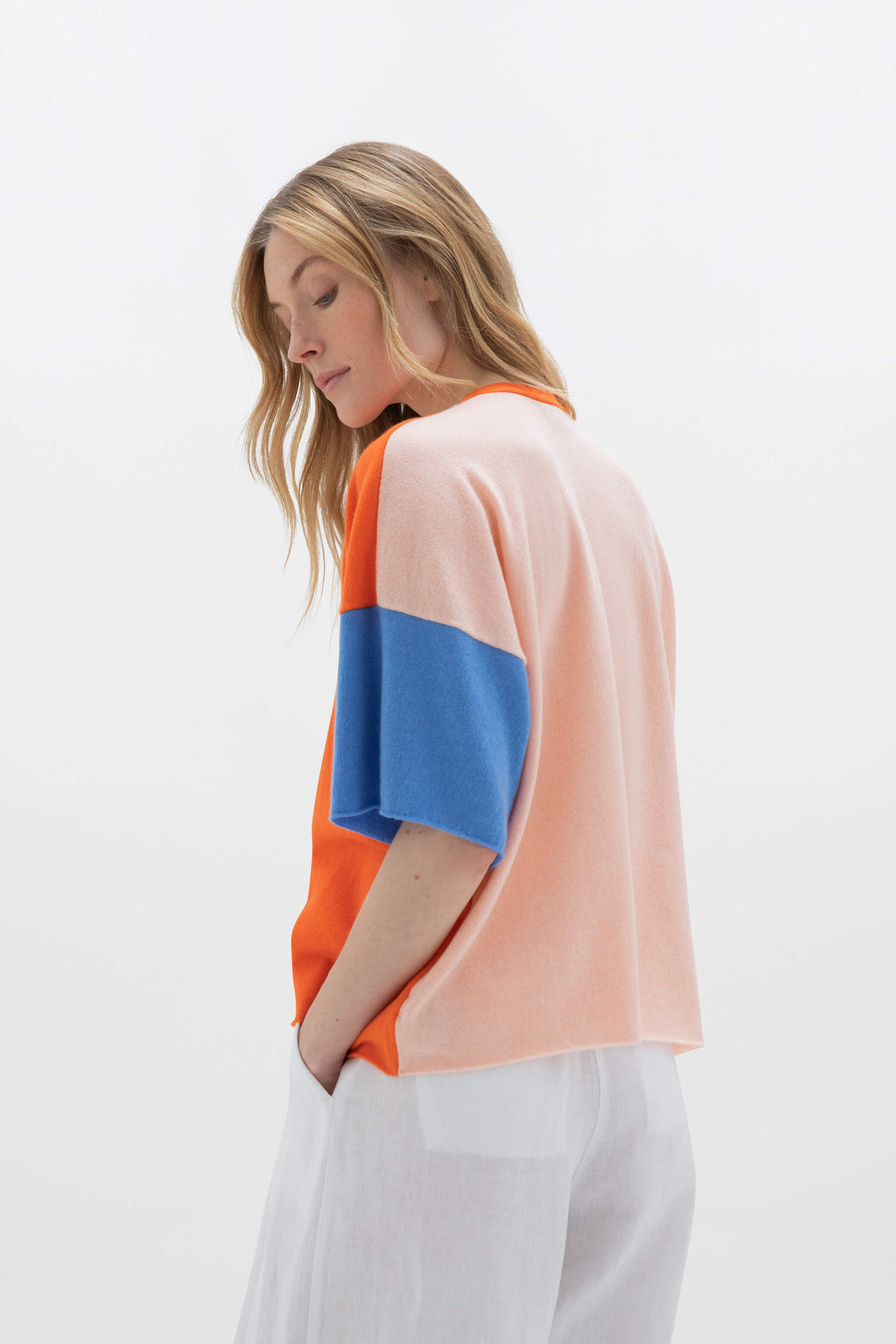 Cashmere Clothing & Fabrics | Scottish Cashmere | Johnstons of Elgin