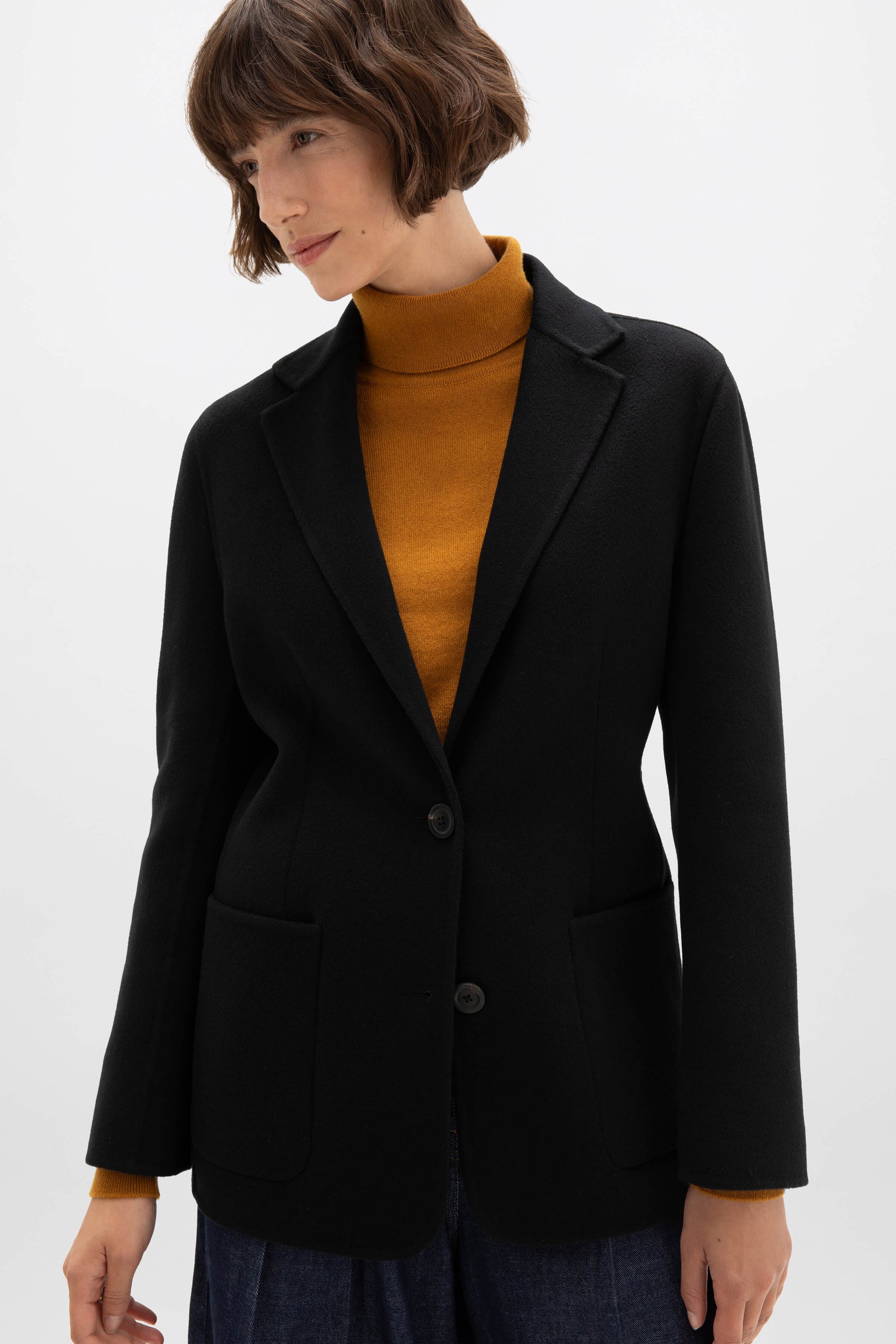 Classic Black Cashmere Blazer – Johnstons of Elgin