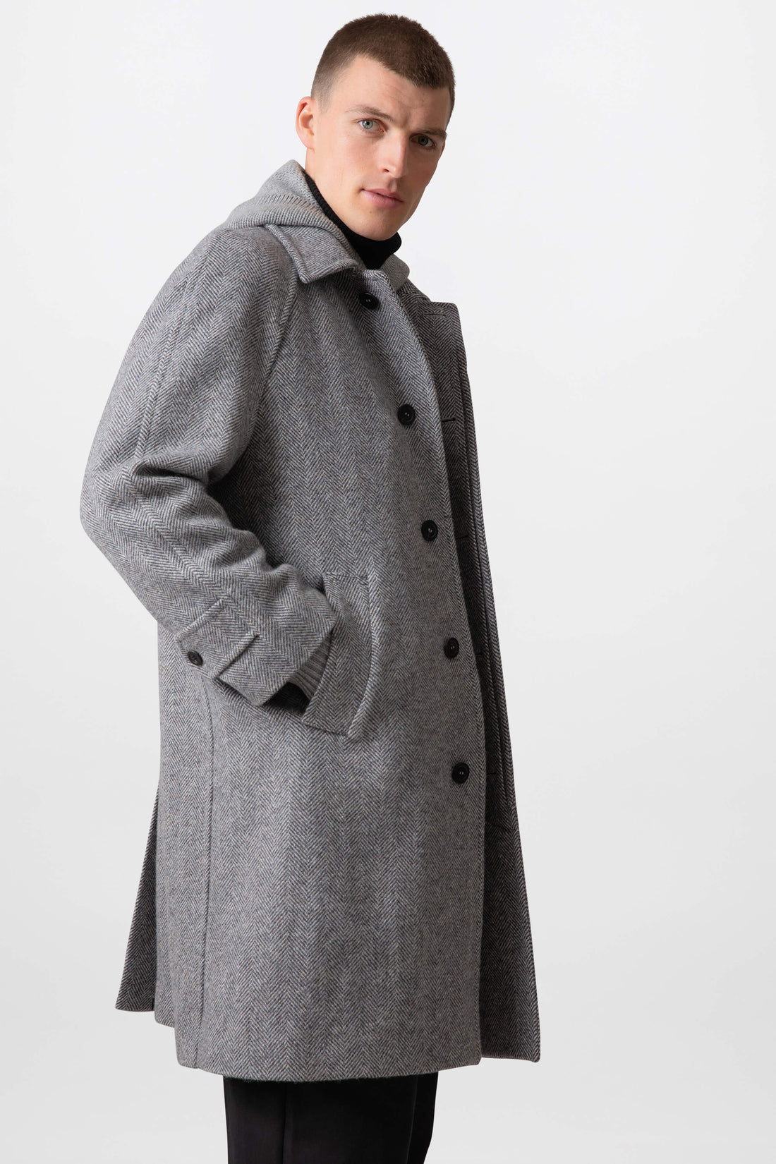 Storm Blue Men's Balmacaan Wool Coat – Johnstons of Elgin