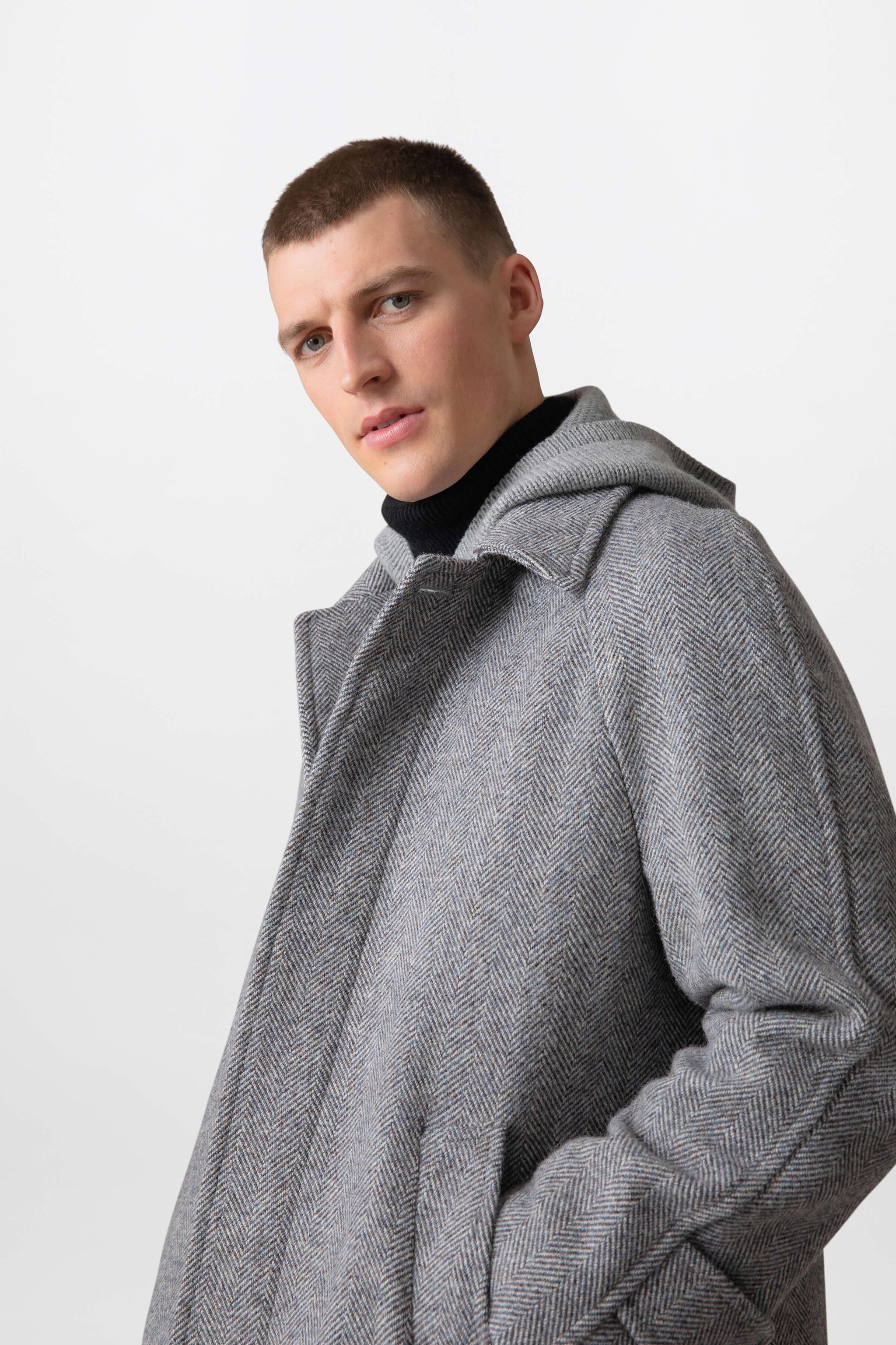 Storm Blue Men's Balmacaan Wool Coat – Johnstons of Elgin