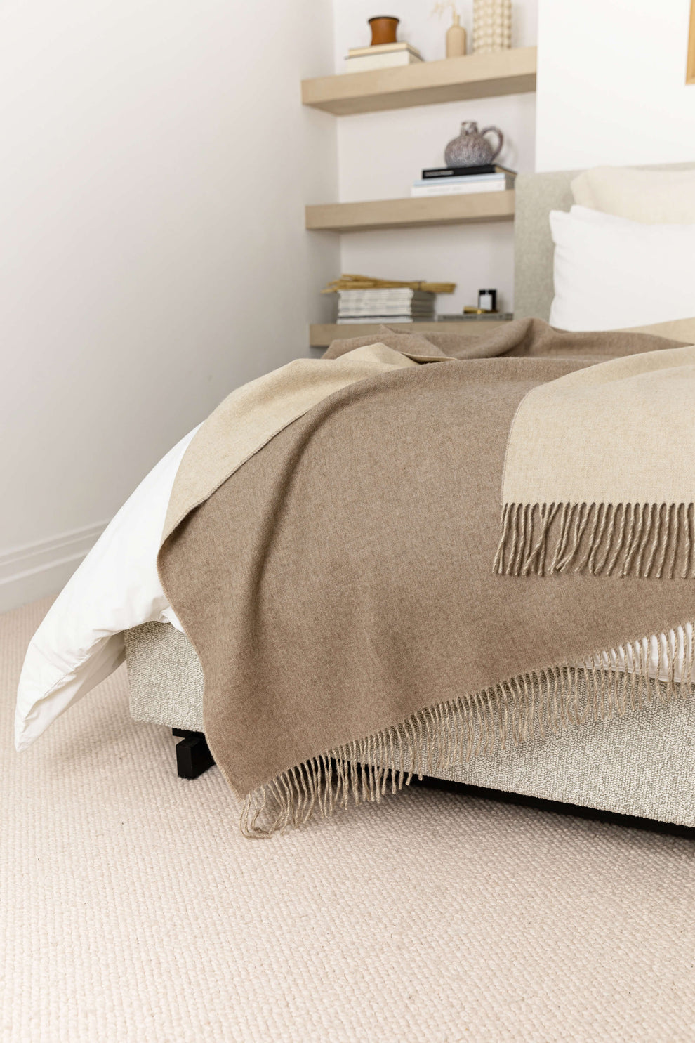 Reversible Light Brown & Grey Cashmere Bed Throw – Johnstons of Elgin