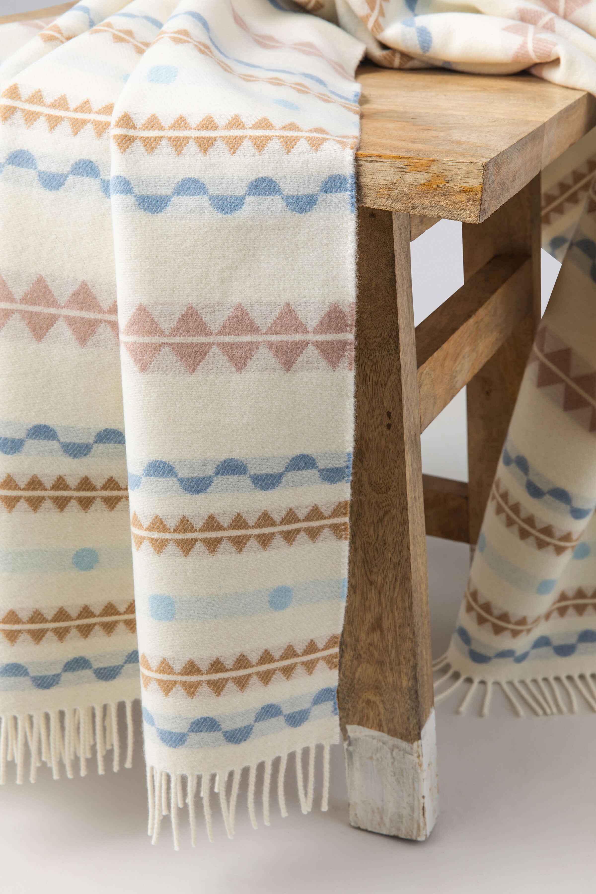 Our Luxury Scottish Throws – Johnstons of Elgin