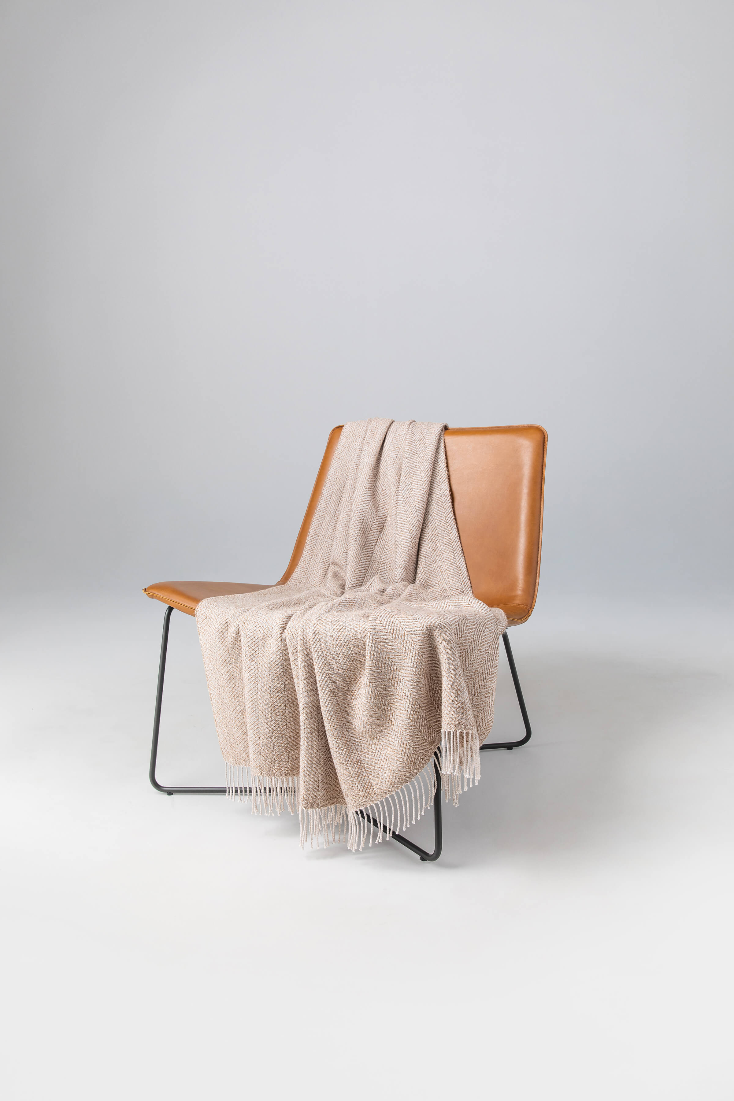 Natural Texture Herringbone Merino Throw – Johnstons of Elgin